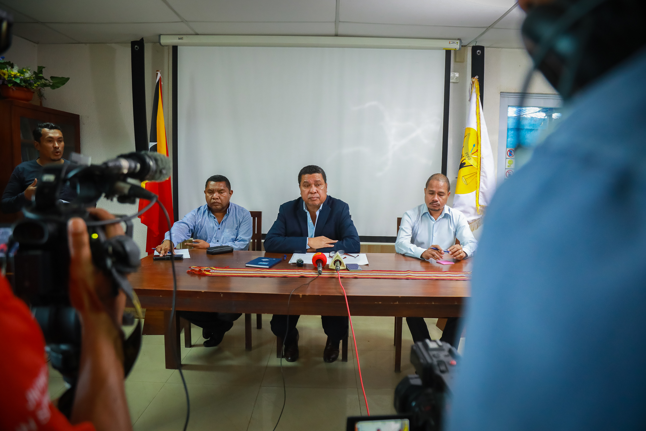 Ombudsman Organizes Meet The Press Event to Update on PDHJ Progress - PDHJ